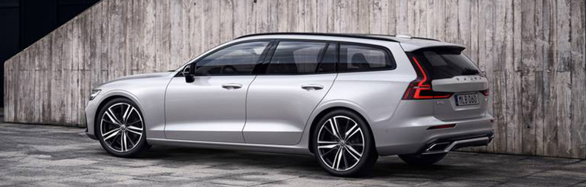 See the 2021 Volvo V60 in Mobile, AL | Features Review