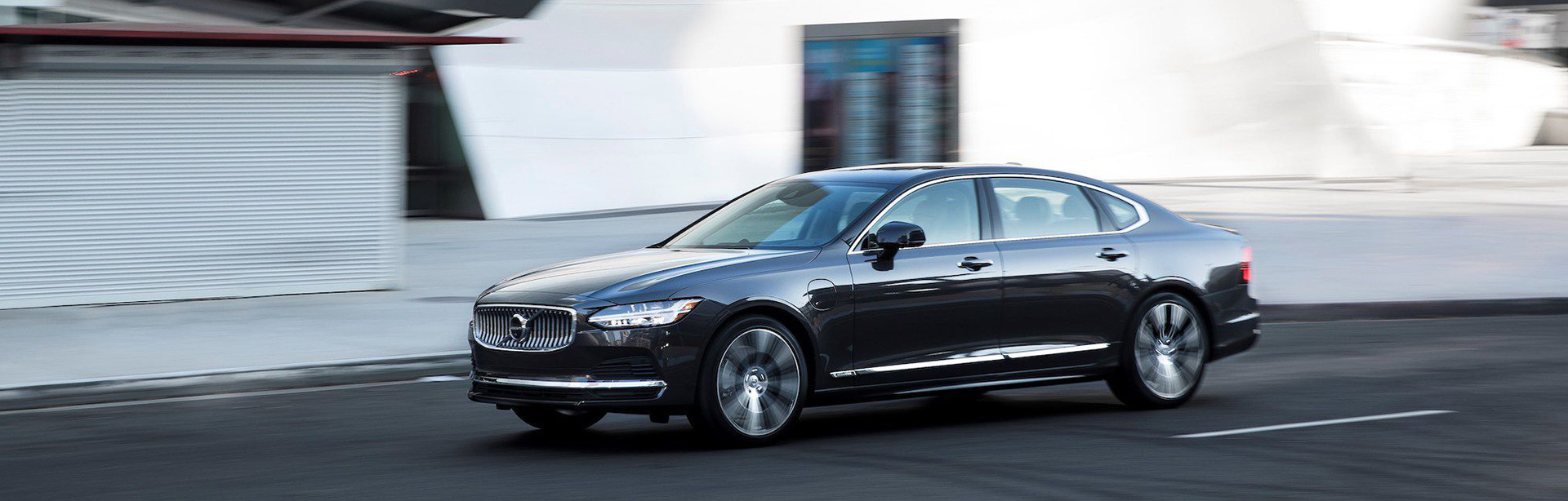See the 2021 Volvo S90 Recharge in Mobile, AL | Features Review